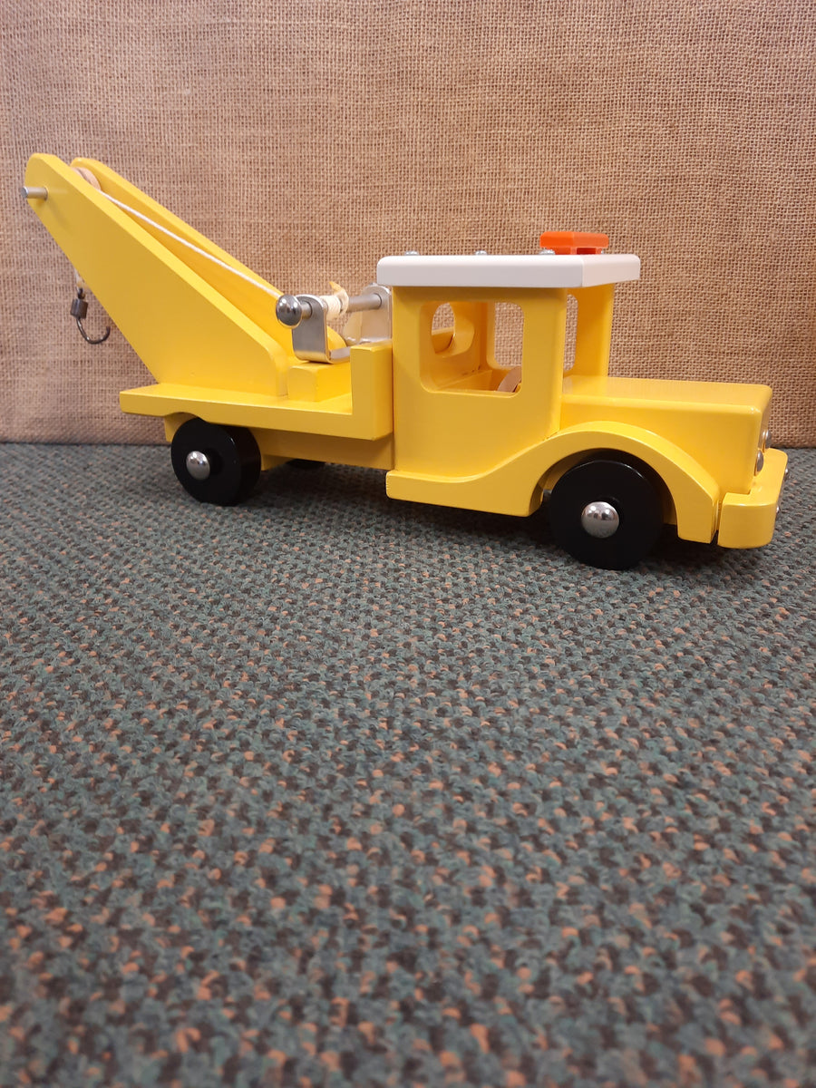 Wooden Breakdown Truck Painted - NZ Made – The Canterbury Playcentre Shop